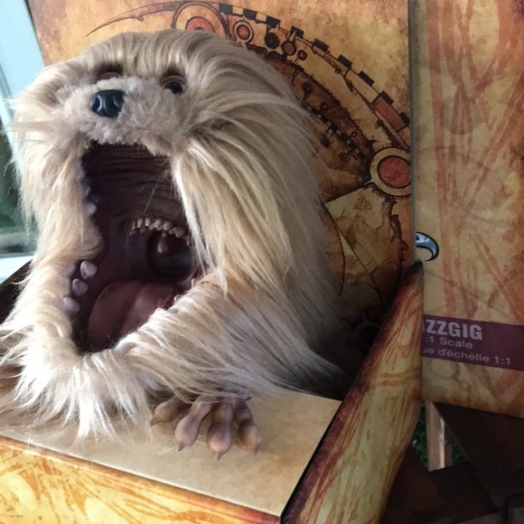 Chronicle Collectibles | Toys | Thinkgeek Exclusive Fizzgig Puppet 1 ...